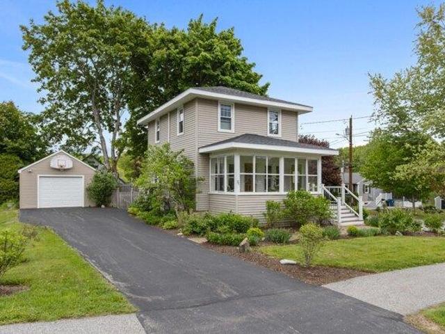 house with 3 bedroom, Portland ME DLS103069299