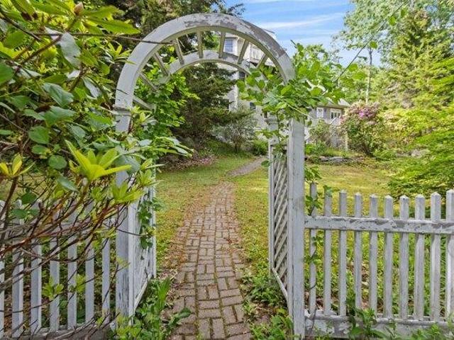 house with 3 bedroom, Portland ME DS104374671