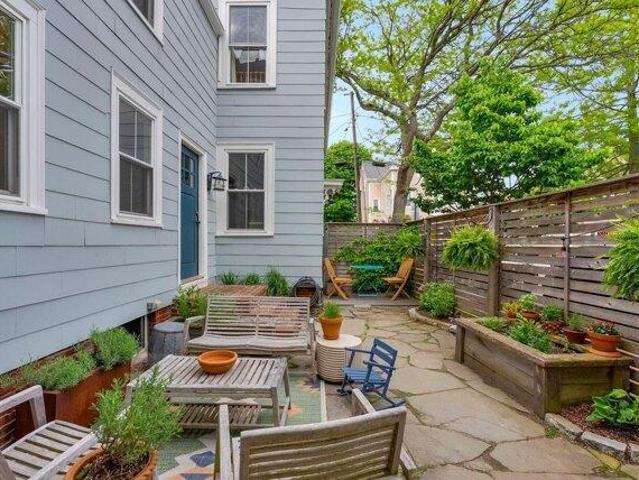 house with 3 bedroom, Portland ME ES102828057