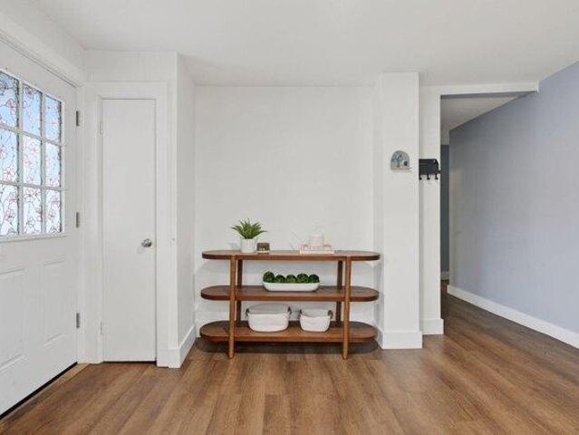 house with 3 bedroom, Portland ME ES103497016