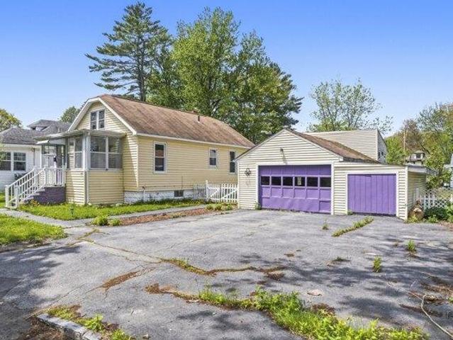 house with 3 bedroom, Portland ME ES103932297