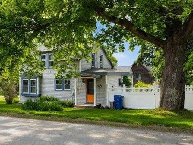 house with 3 bedroom, Portland ME ES104790079