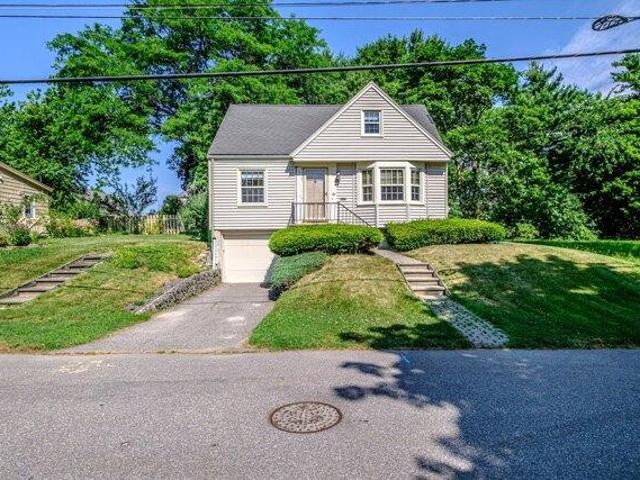 house with 3 bedroom, Portland ME ES105114486