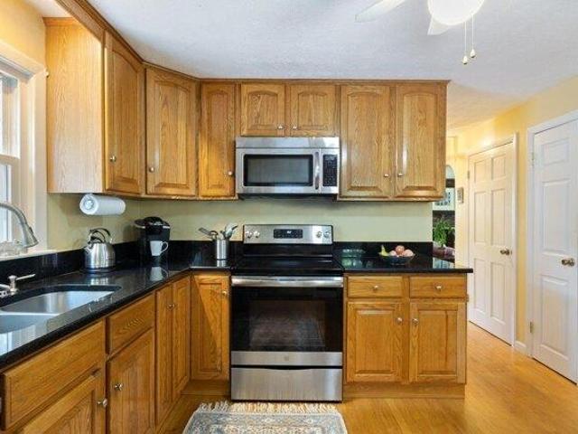 house with 3 bedroom, Portland ME ES105205046
