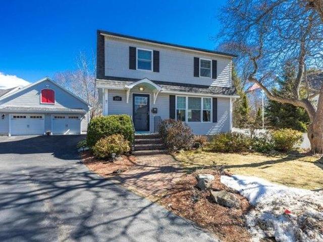 house with 3 bedroom, Portsmouth NH DLS100371389