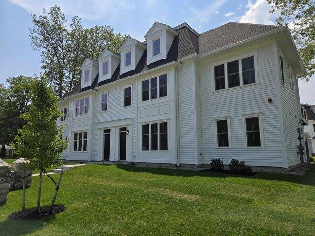 house with 3 bedroom, Portsmouth NH DLS100463332