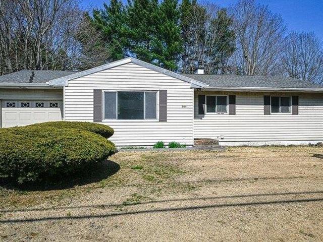 house with 3 bedroom, Portsmouth NH DLS101659575
