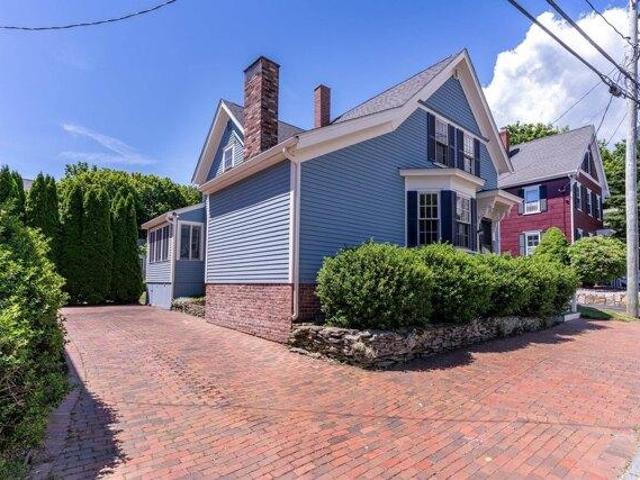 house with 3 bedroom, Portsmouth NH DS104042341