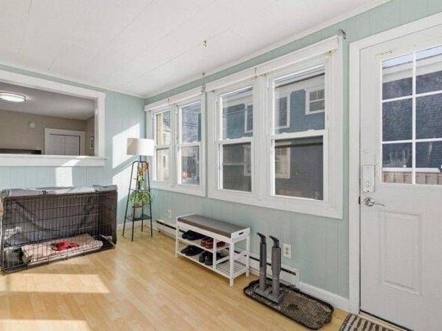 house with 3 bedroom, Portsmouth NH DS104152966
