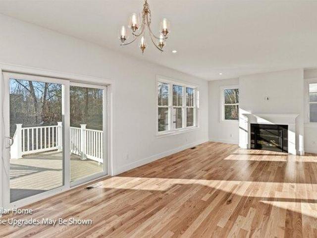 house with 3 bedroom, Portsmouth NH DS102761400