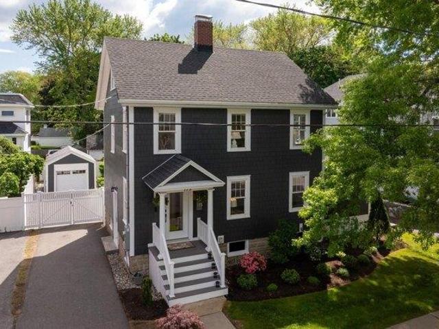 house with 3 bedroom, Portsmouth NH ES104075960