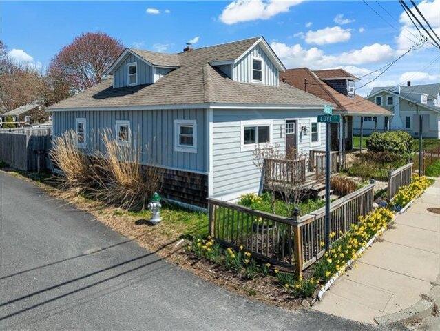 house with 3 bedroom, Portsmouth RI DLS103017232