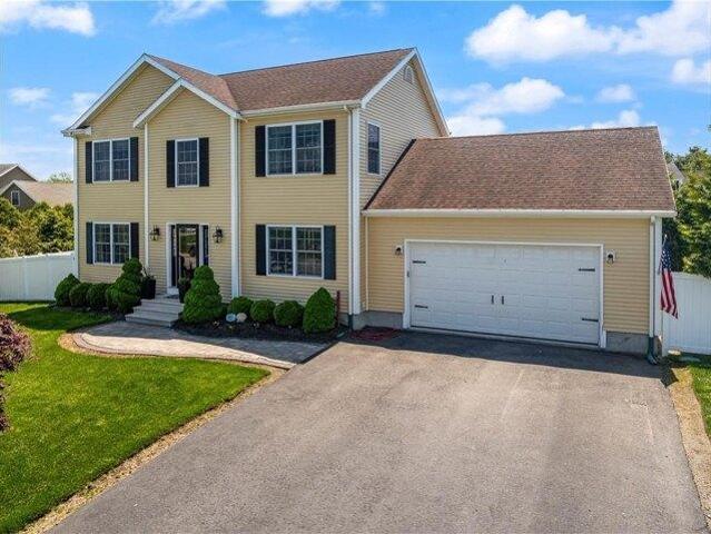 house with 3 bedroom, Portsmouth RI DS104008992