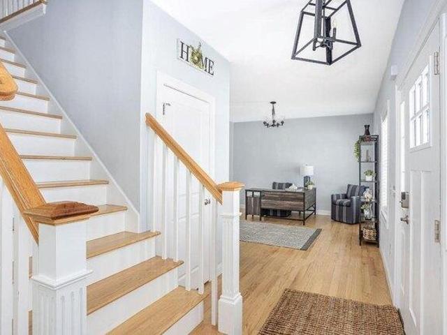 house with 3 bedroom, Portsmouth RI DS102258675