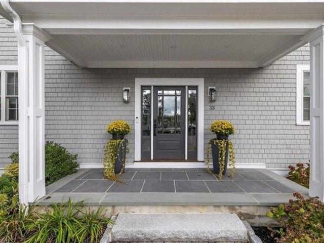 house with 3 bedroom, Portsmouth RI ES104851827