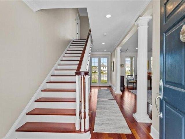 house with 3 bedroom, Portsmouth RI ES105206913