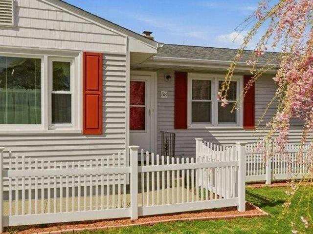 house with 3 bedroom, Portsmouth RI ES103037981