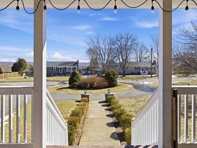 house with 3 bedroom, Portsmouth RI ES103189248