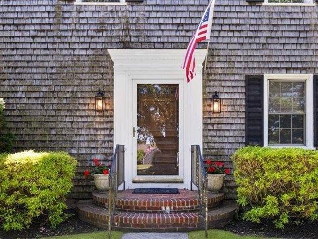 house with 3 bedroom, Portsmouth RI ES103223184