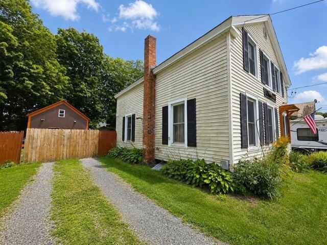 house with 3 bedroom, Poultney VT DS104331260