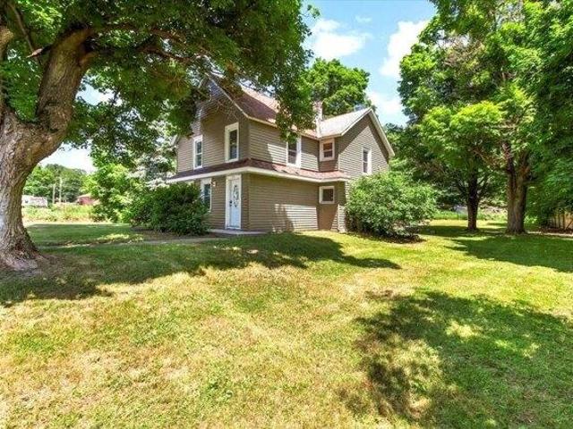 house with 3 bedroom, Pownal VT DLS102477281