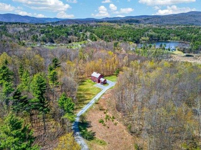 house with 3 bedroom, Pownal VT DS102278996
