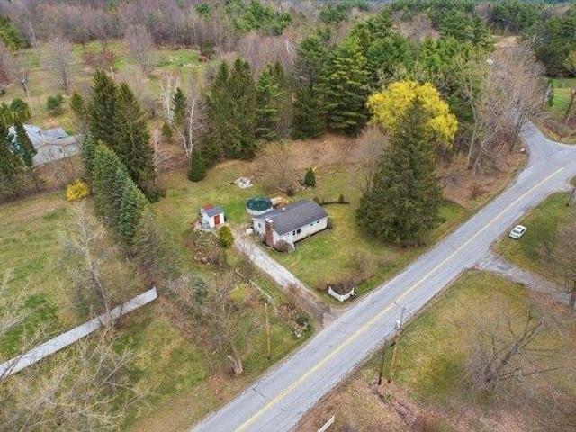 house with 3 bedroom, Pownal VT DS103126356