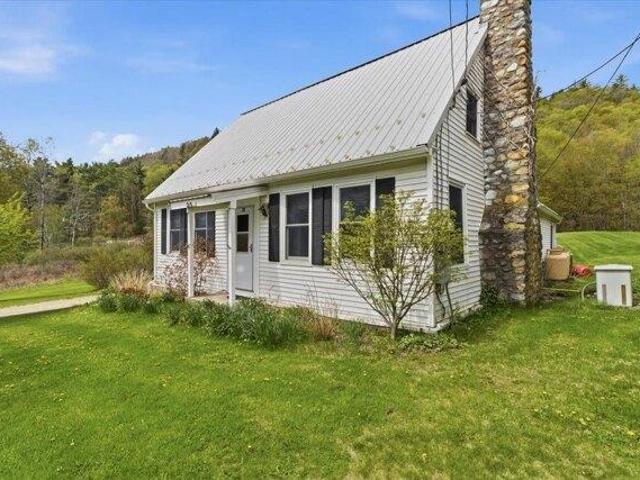 house with 3 bedroom, Pownal VT ES104791475
