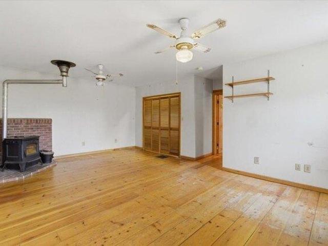 house with 3 bedroom, Pownal VT ES104946952
