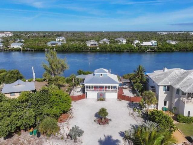 house with 3 bedroom, Placida FL DS102396101