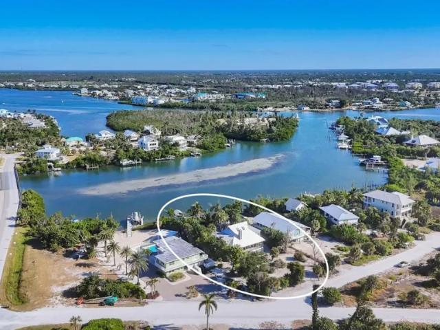 house with 3 bedroom, Placida FL DS102588053