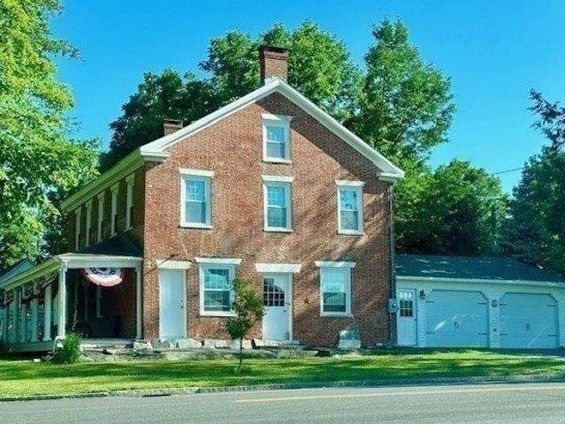 house with 3 bedroom, Plainfield MA ES104192586