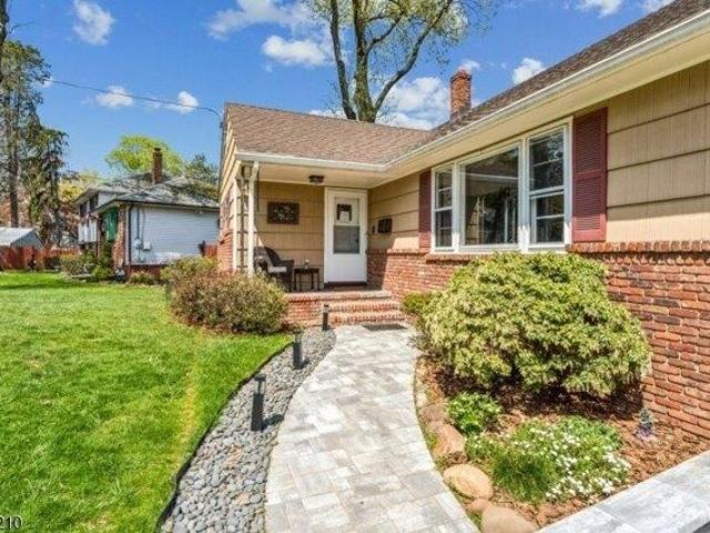 house with 3 bedroom, Plainfield NJ DLS101604270
