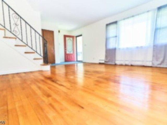house with 3 bedroom, Plainfield NJ DS103437169