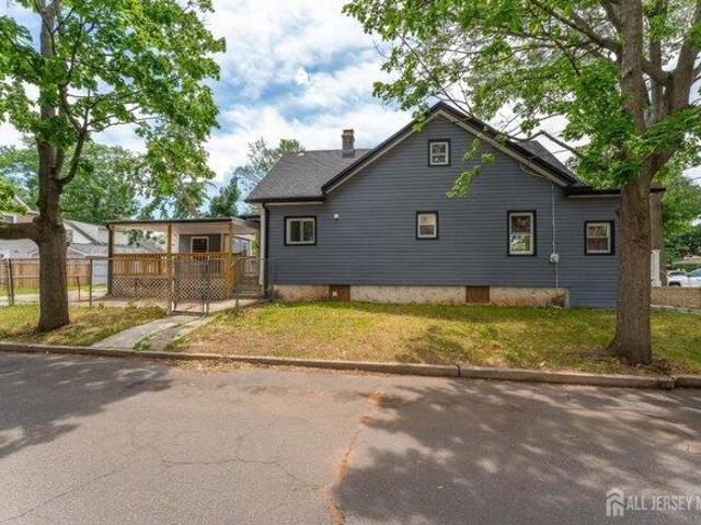 house with 3 bedroom, Plainfield NJ ES104332444