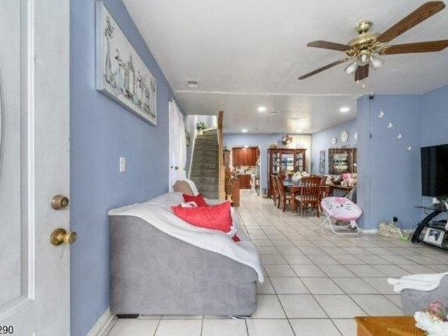 house with 3 bedroom, Plainfield NJ ES104373716