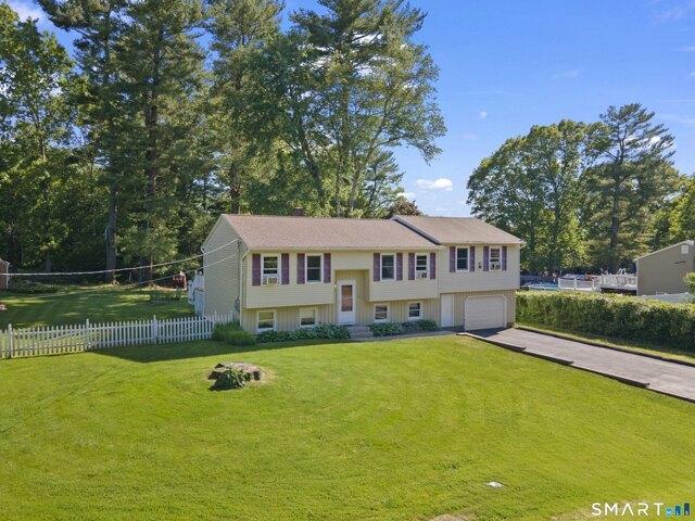 house with 3 bedroom, Plainfield CT DS103126323
