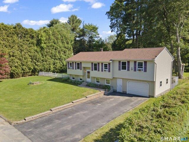 house with 3 bedroom, Plainfield CT ES104114129