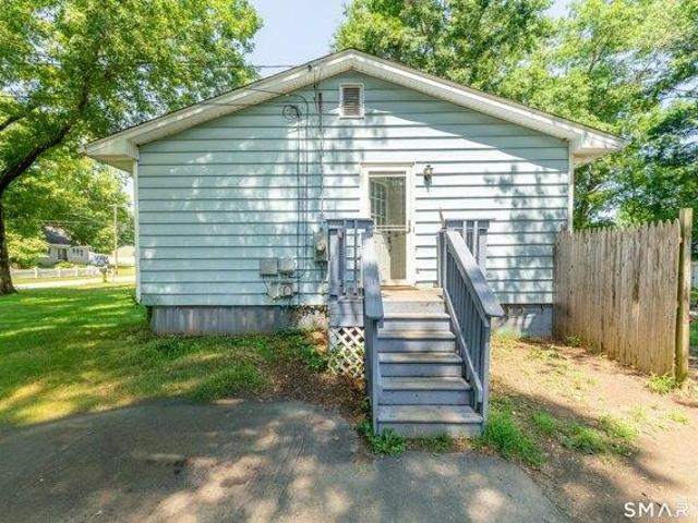 house with 3 bedroom, Plainfield CT ES104115628