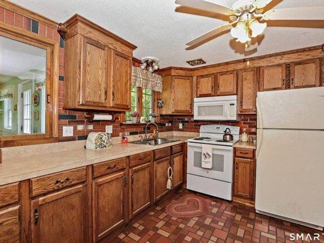 house with 3 bedroom, Plainfield CT ES103102173