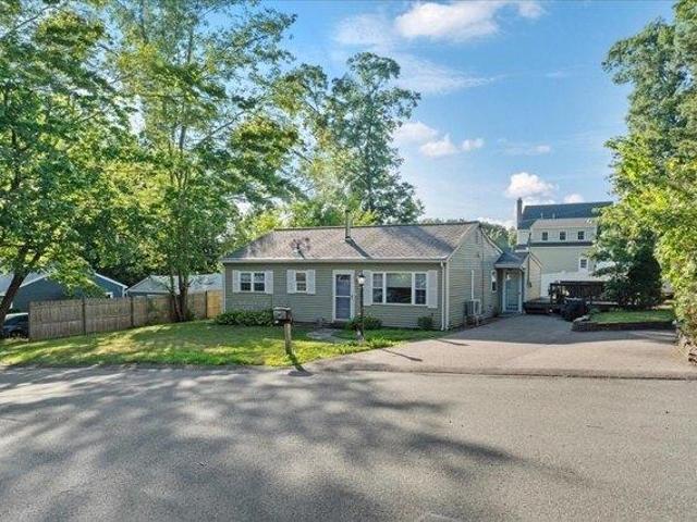 house with 3 bedroom, Plainville MA ES104608900