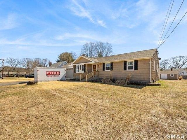 house with 3 bedroom, Plainville CT DS102156476