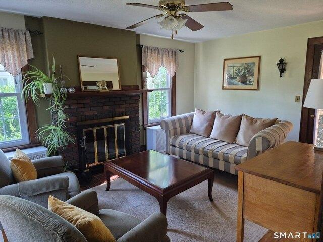 house with 3 bedroom, Plainville CT DS103433575