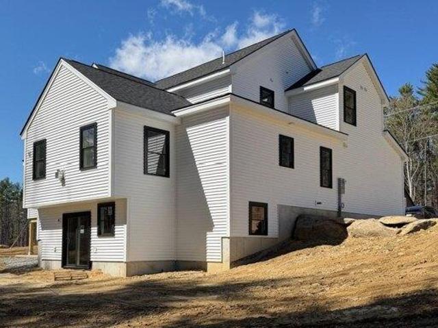 house with 3 bedroom, Plaistow NH ES104153101