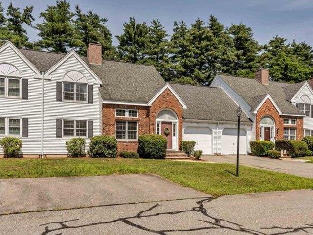 house with 3 bedroom, Plaistow NH ES104812099