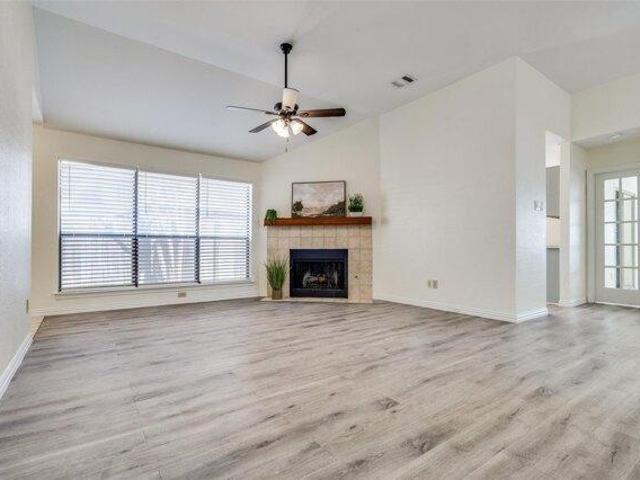 house with 3 bedroom, Plano TX ES103501013