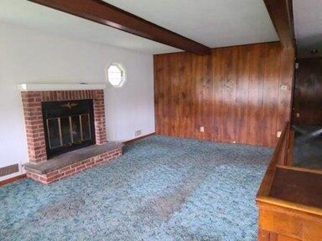 house with 3 bedroom, Plymouth CT DLS102281276