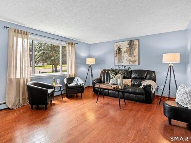 house with 3 bedroom, Plymouth CT ES105113492
