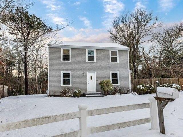 house with 3 bedroom, Plymouth MA DLS102158251