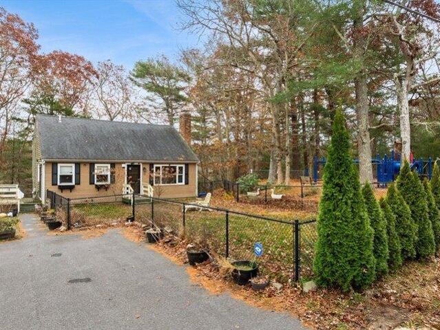house with 3 bedroom, Plymouth MA DLS102346287